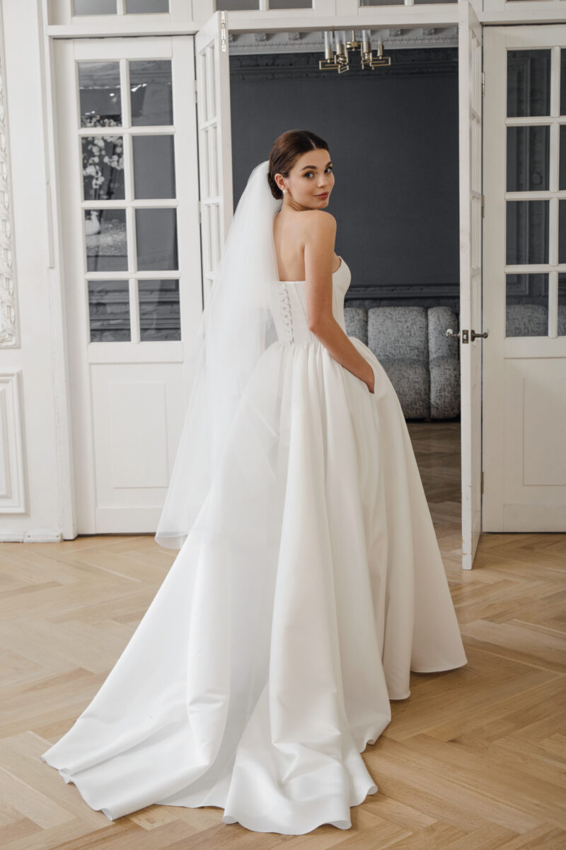 Basque Waist Princess Bridal Gown